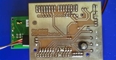 Mamentronika TUTORIAL DESAIN PCB MENGGUNAKAN EAGLE Membuat Board Part