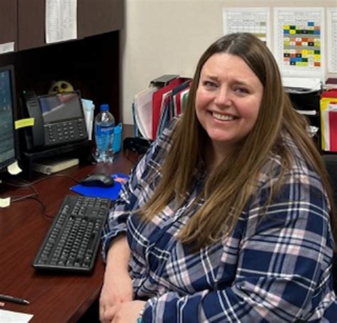 Degrees Of Success Longtime Kivalliq Teacher Prepares For Retirement