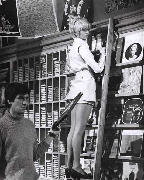 Happy Birthday Goldie Hawn Why The 72 Year Old Actress Is A Workout