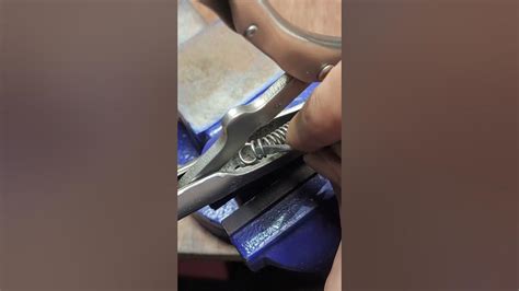 공구에 강력한 스프링 연결하기 connecting a strong spring to the tool 생활의꿀팁 공구 스프링