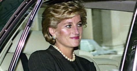 Принцеса Даяна плаче преди смъртта си Майка ѝ я нарича с най унизителното име и прекъсва всички