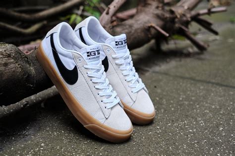 Nike SB Zoom Blazer Low Pro GT - White/Black – Stil-Laden