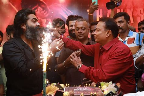 Simbu Speech In Vtk Success Meet படம் வெளியானது எனக்கே ஆச்சர்யம்தான் சிம்பு Movies News In Tamil