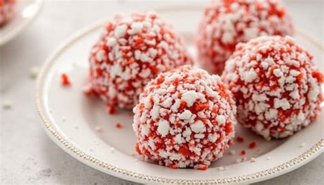 Red Velvet Snowball Cookies With White Chocolate Juicy Recipe