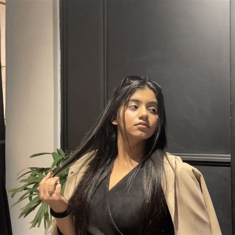 Bhawna Sachdeva Bhawnasach4619 Snapchat Stories Spotlight And Lenses