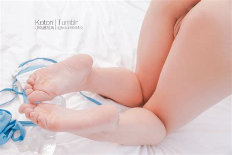 دختر انیمه ای در واقعیت این داستان دختر بلوند