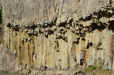 Filecolumnar Basalt Closeup Near Tower Fall In Yellowstone Wikipedia