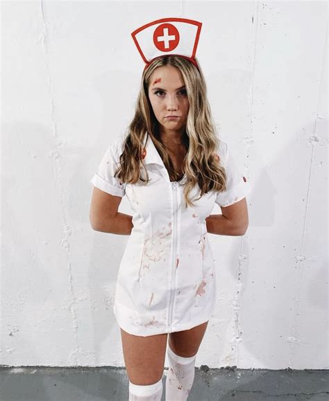 Pin By Darline Quitral On Disfraces Nurse Halloween Costume