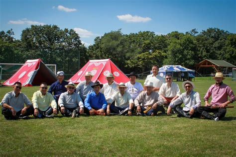 Австри улсын шагайн харваачид Public Group Facebook