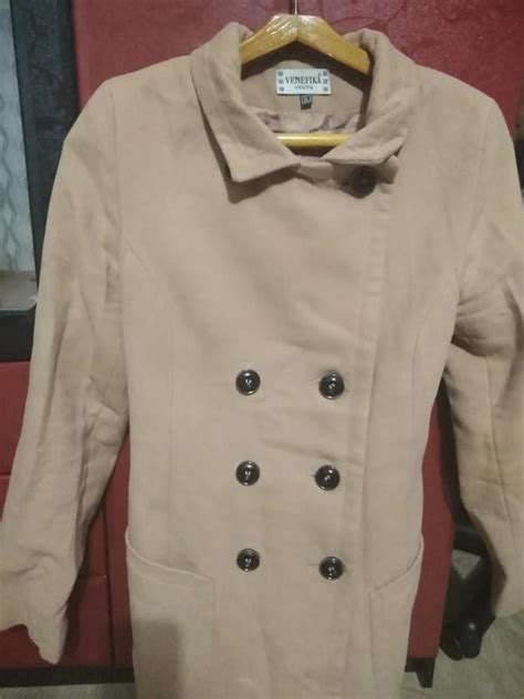 Півпальто — ціна 100 грн у каталозі Пальто Купити жіночі речі за доступною ціною на Шафі