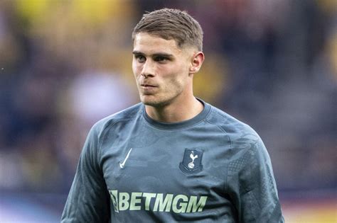 Ben Davies Says One Tottenham Star Is Almost As Fast As Micky Van De