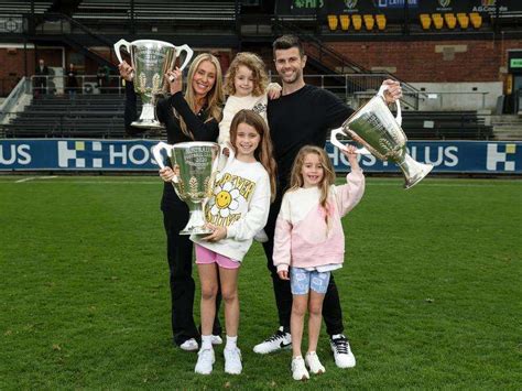 Hero Captain Cotchin Retires As Towering Richmond Man Dairy News Australia