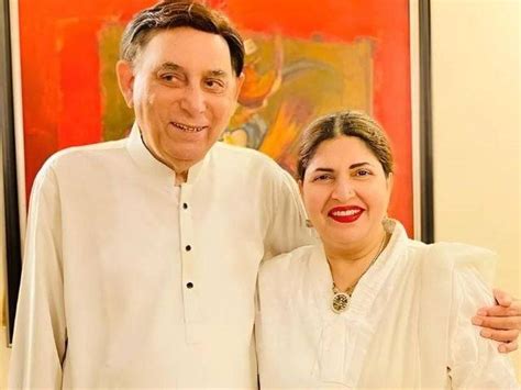 Actress Shagufta Ejazs Husband Yahya Siddiqui Passes Away