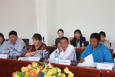 Аймгийн ИТХ ын ээлжит 12 дугаар хуралдаан боллоо