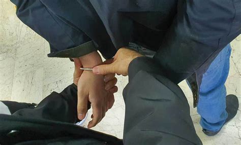 دستگیری موبایل‌قاپ حرفه‌ای در الهیه اعتراف به ۱۰ فقره سرقت گوشی آیفون