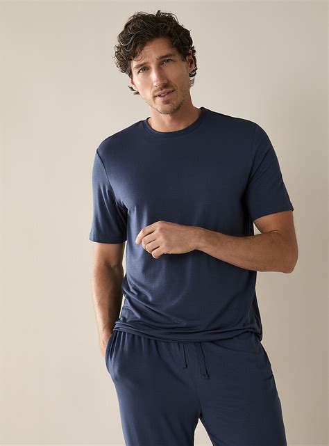 Sleepwear And Leisurewear For Men Simons Canada