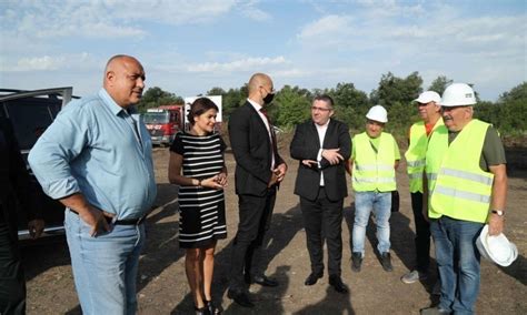 Росица Кирова Няма да се върна в партията на Слави Трифонов ако ме поканят отново Аз съм