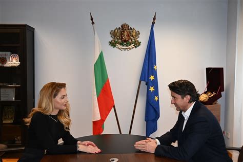 Министерството на туризма и Комисията за защита на потребителите с общи усилия за по добра