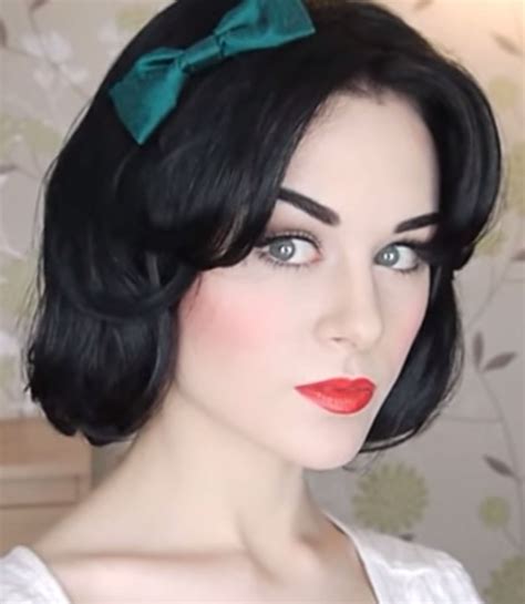 How To Make White Face Makeup For Mugeek Vidalondon