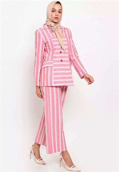 Jual Kla Clara Red Original Zalora Indonesia