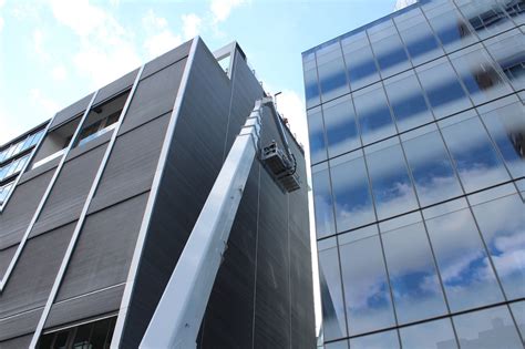 Construction In Tight Spaces Alpha Platforms