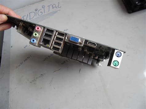 Placa Mãe P Pc Amd C 50 Ddr3 Sti 15 Y40 011002 Sem Rede