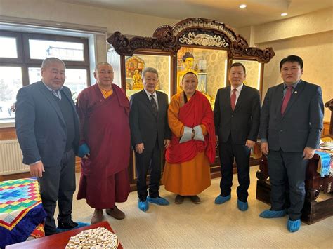 Шинжлэх Ухааны Академи Монголын Бурханы шашинтны төв Гандантэгчэнлин