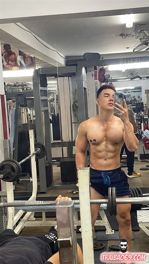 Trai D M L M T Nh C C T T Body Gym Ep Ch I Tay Gi I