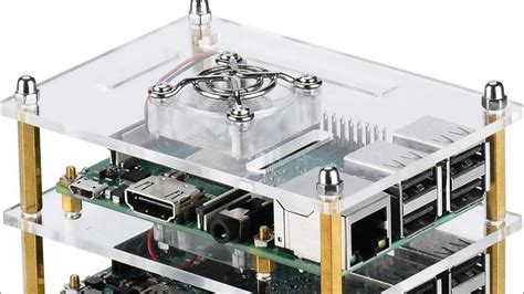 Checking Out The Geeekpi Cluster Case For Raspberry Pi 4 Pi 4