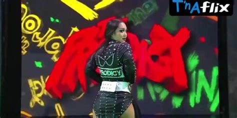 Roxanne Perez Butt Breasts Scene In Wwe Nxt Roxanne Perez Butt Breasts Scene In Wwe Nxt