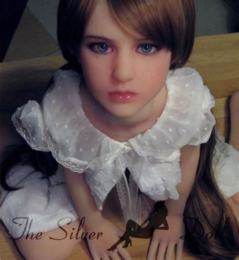 JM Doll Cm Olivia The Silver Doll