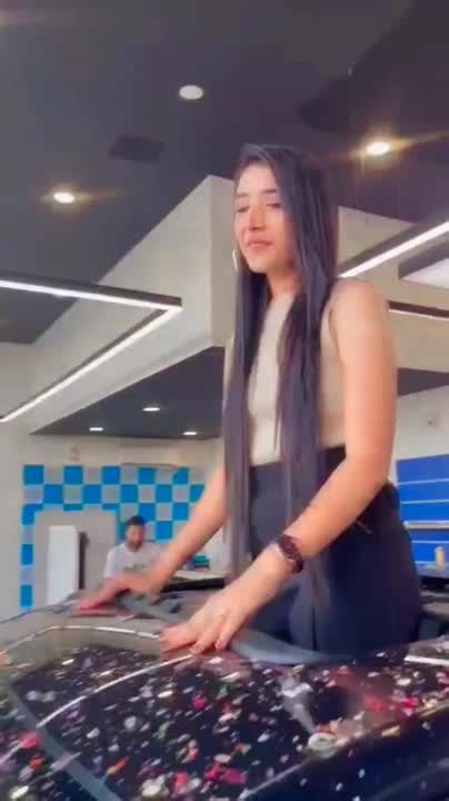[video] pradyumna mohanta on linkedin best platform for girls