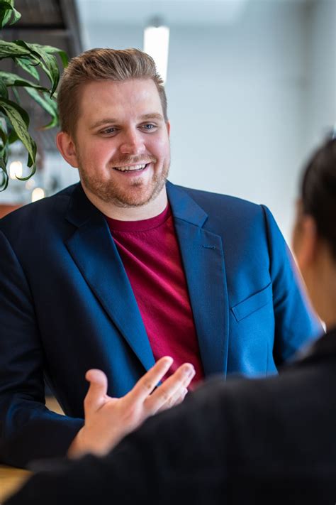 𝐃𝐢𝐞 𝐦𝐞𝐢𝐬𝐭𝐞𝐧 𝐮𝐧𝐬𝐞𝐫𝐞𝐫 𝐊𝐮𝐧𝐝𝐞𝐧 𝐡𝐚𝐛𝐞𝐧 𝐝𝐢𝐫𝐞𝐤𝐭𝐞𝐧 𝐊𝐨𝐧𝐭𝐚𝐤𝐭 𝐳𝐮𝐫 𝐆𝐞𝐬𝐜𝐡ä𝐟𝐭𝐬𝐟ü𝐡𝐫𝐮𝐧𝐠