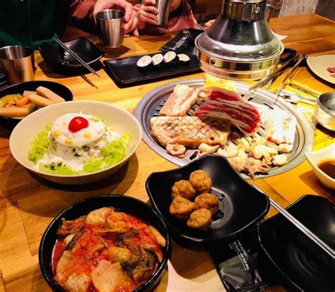 Be Ecstatic At Hanois 12 Classy Grilled Buffet Restaurants Vietnamtravel Io