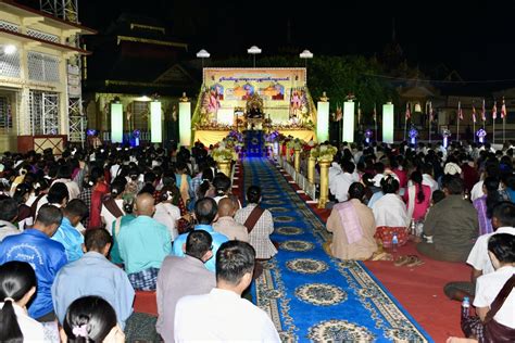 ပဲခူးမြို့တွင် နှစ်သစ်ကူးတရားအလှူတော်ဓမ္မသဘင်ပွဲ ပထမနေ့ ကျင်းပ Information And Public