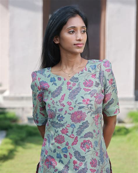 Kurtis Krti Clothing