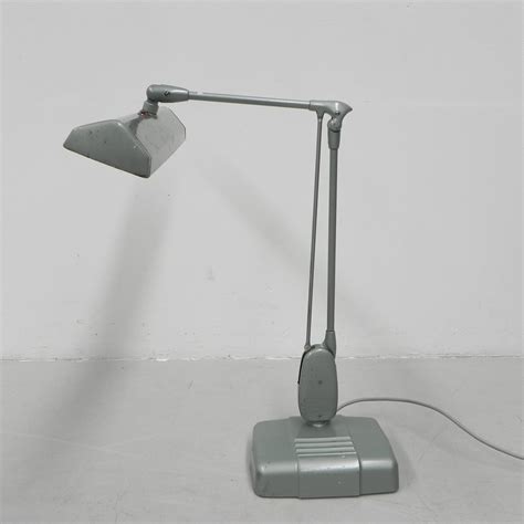 Model 2324 Floating Fixture Desk Lamp From Dazor 1950s For Sale At Pamono