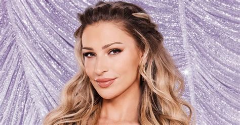 Zara Mcdermott Returns To Strictly Come Dancing After Graziano Di Prima