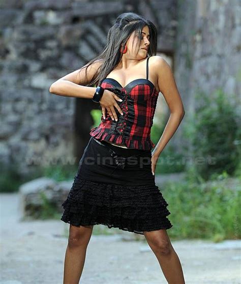Priyamani Hot Photos
