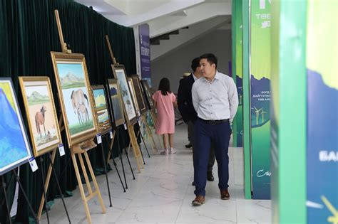 “ТӨВ САЙХАН НУТГИЙН ШҮТЭЭН ХАЙРХАНУУД” УРАН БҮТЭЭЛИЙН ҮЗЭСГЭЛЭН ЗУУНМОД ХОТНОО