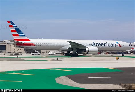 N722an Boeing 777 323er American Airlines Ksavspotter Jetphotos