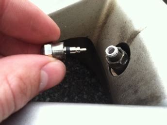 Understanding The Benefits Of TPMS Bathwick Tyres