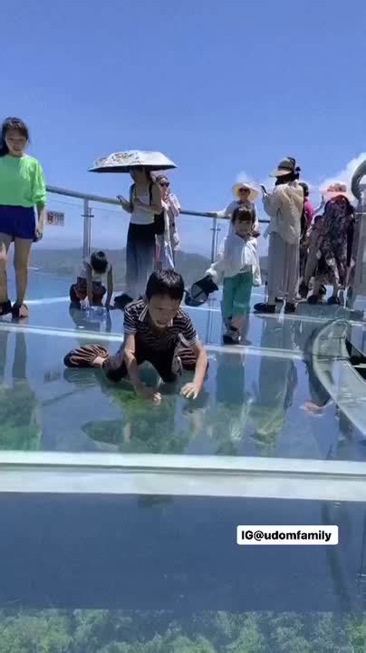 coding dsa on linkedin less code equals less bugs kevlin henney 🔄 repost this post