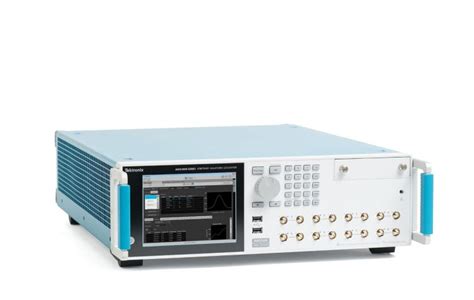 Tektronix Arbitrary Waveform Generator Meets Demanding Signal Generation Needs ElektronikFOKUS