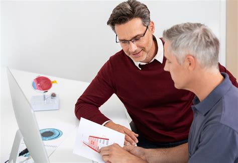 Presbyopia Modern Solutions For An Age Old Problem Eyehub