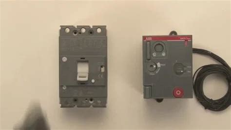 Tmax And XT MCCBs Accessories Motor Operator With Direct Action Mod Distributor Channel