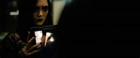 Elizabeth Olsen Oldboy Scrolller