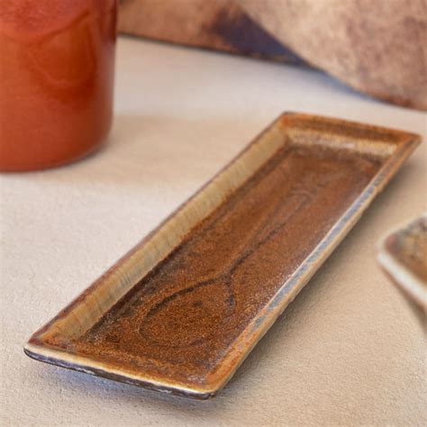 Casafina By Costa Nova Poterie Spoon Rest In Mocha Latte — Las Cosas