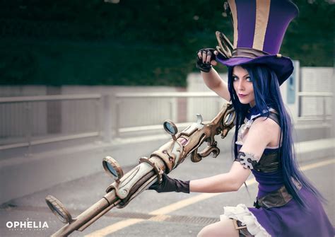Caitlyn League Cosplay