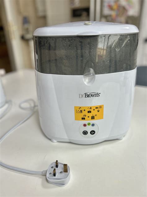 Baby bottle sterilizer | Mums in Bahrain